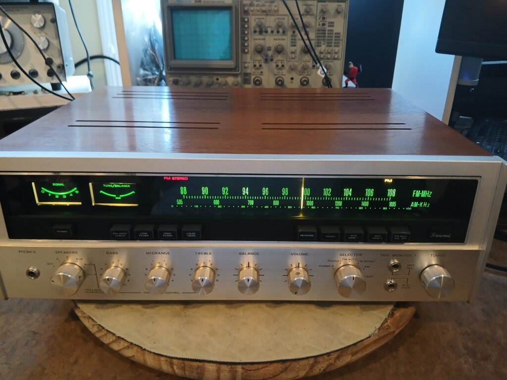 Sansui Eight - Solid State Stereo